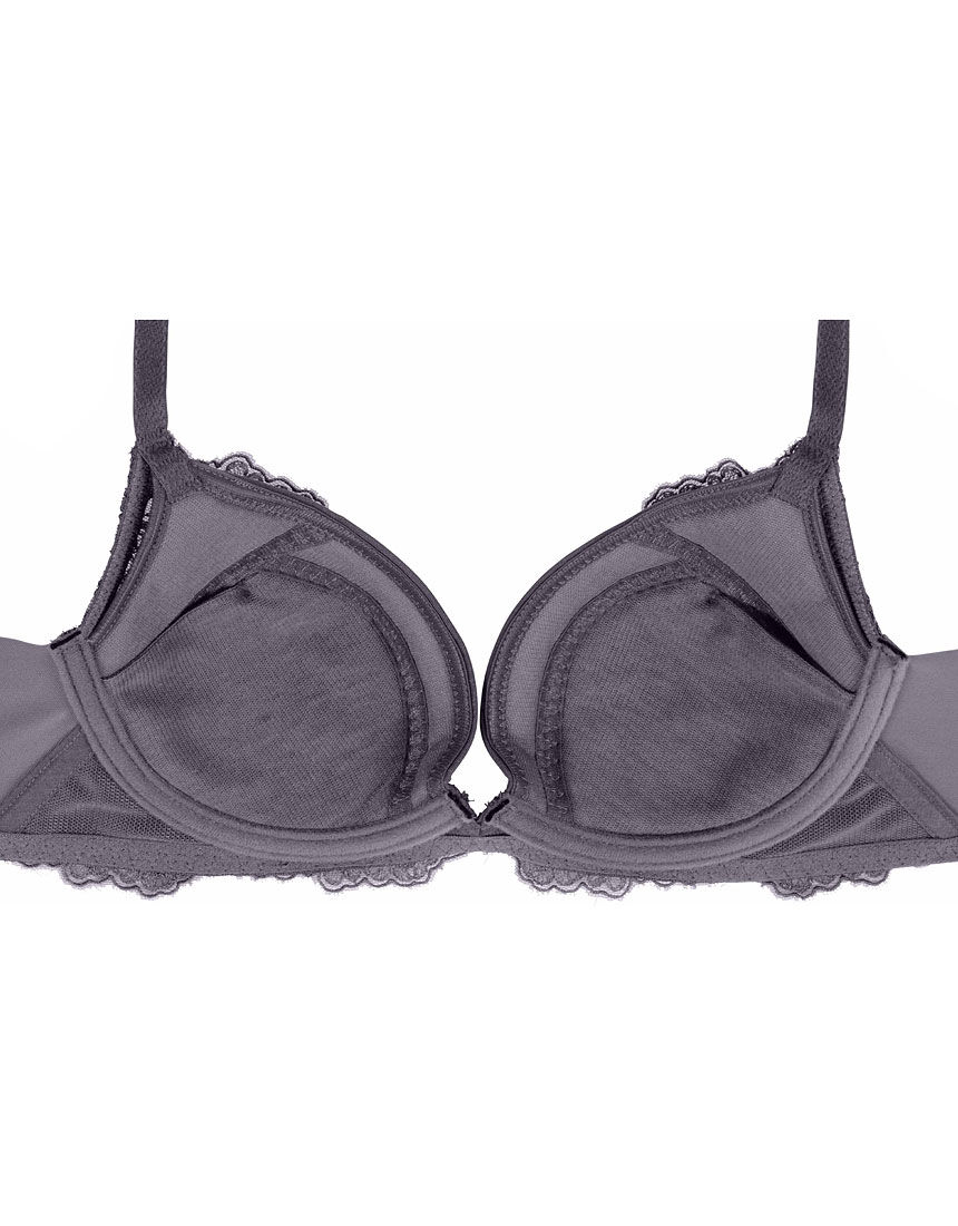 Yue シャツをきれいに着こなせる 3／4カップブラ BJP490｜ワコール直営の公式下着通販サイト ワコールウェブストア