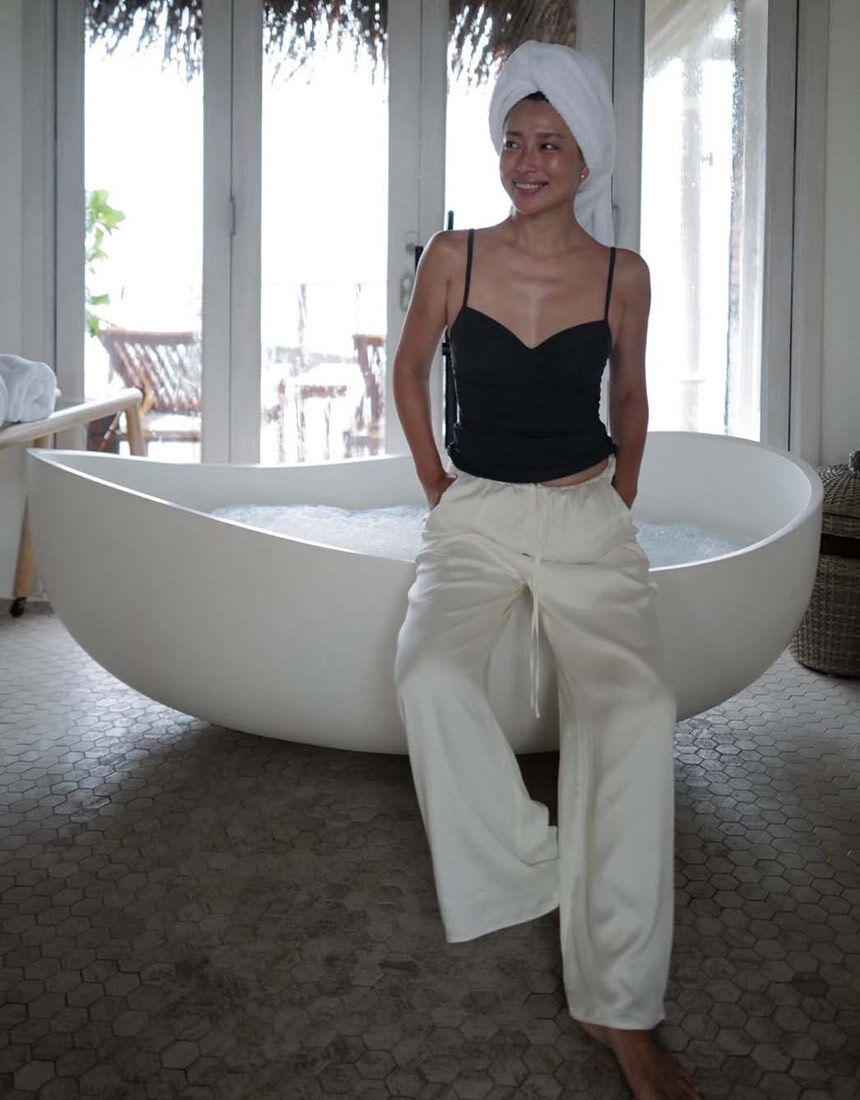 ハンロ 【JUNNA×HANRO コラボ商品】 カップ付きインナー UIH045｜ワコール直営の公式下着通販サイト ワコールウェブストア