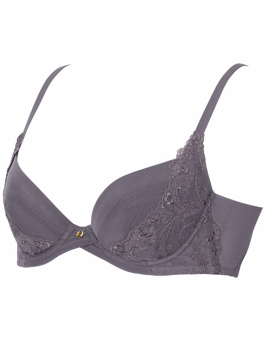 Yue ニットをきれいに着こなせる 3／4カップブラ BJP790｜ワコール直営の公式下着通販サイト ワコールウェブストア