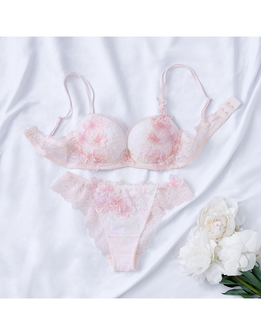 ワコール／パルファージュ 【自分に合わせて、きれいにととのえる】パーソナルフィットプラスブラ 3／4カップブラ BCL444｜ワコール直営の公式下着通販サイト Wacoal Web Store